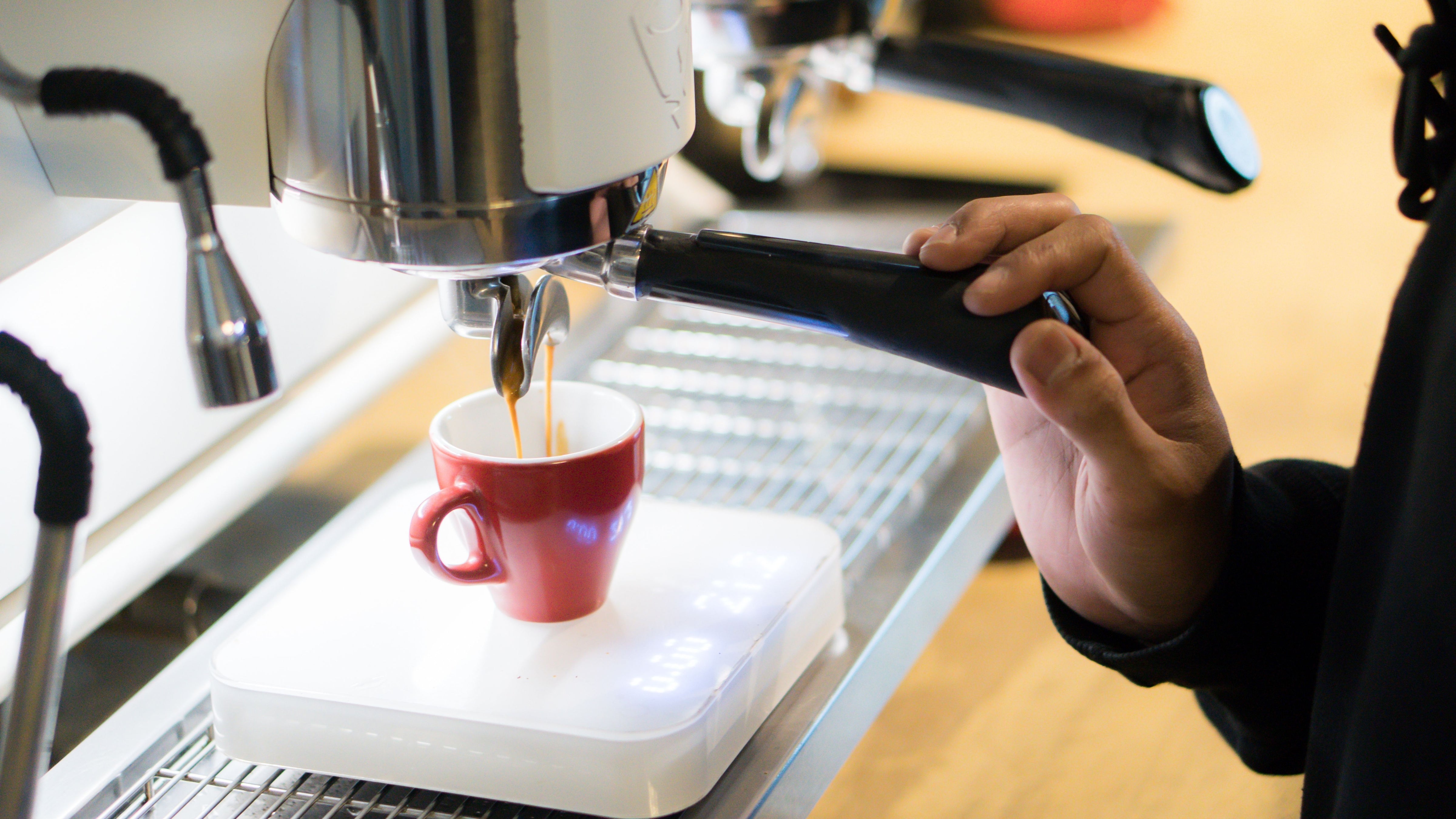 How To Make Espresso – Coffee On Cue